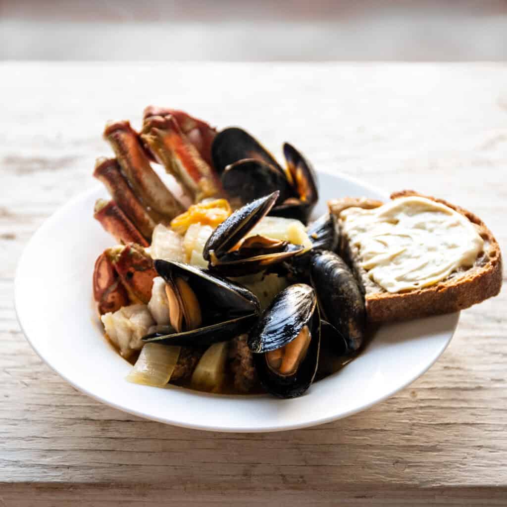 25 Irresistible Recipes for the Ultimate Feast of the Seven Fishes